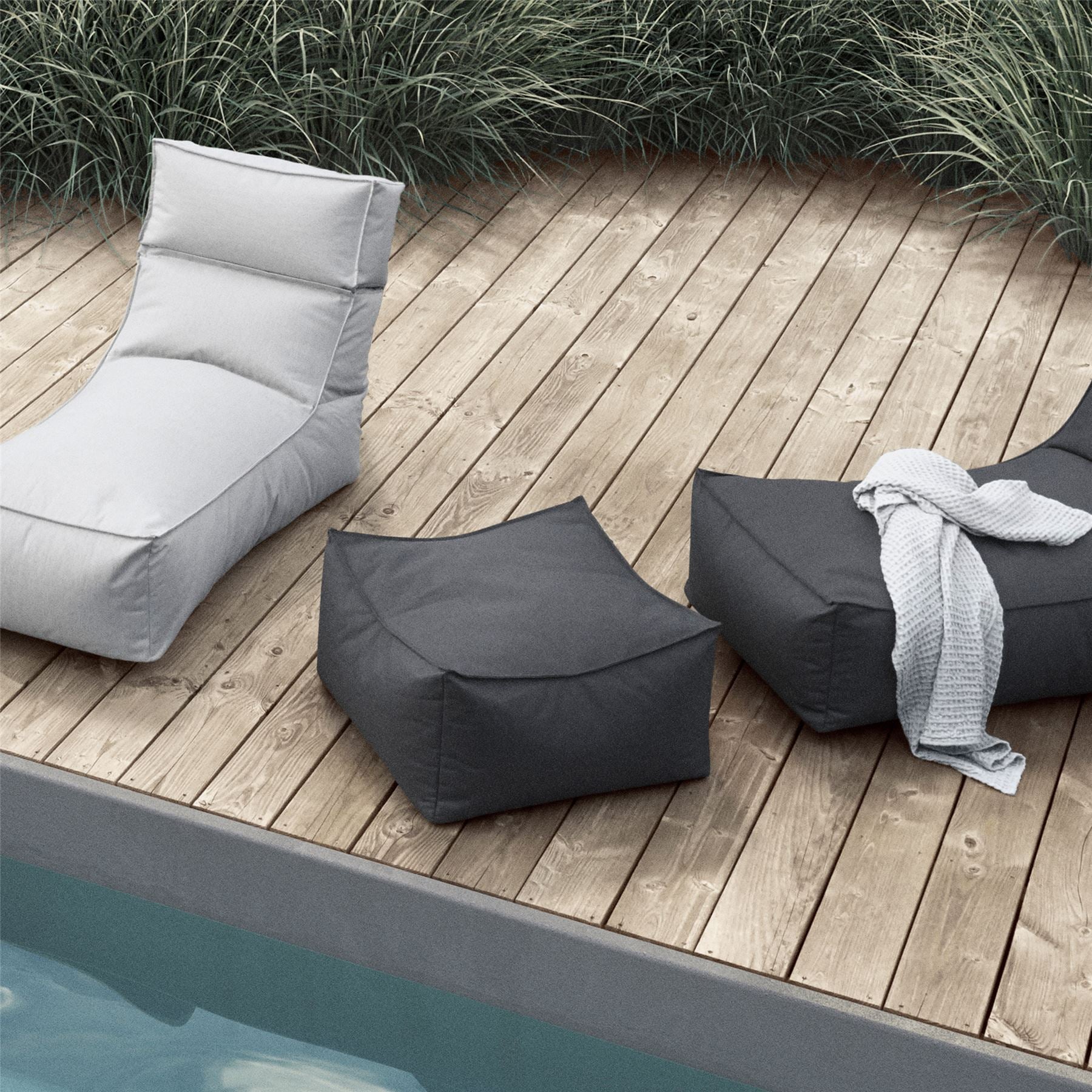Outdoor Pouf - STAY – Not A Boring Box